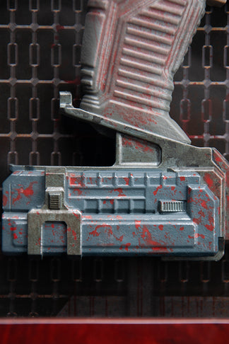 Dead Space Plasma Cutter Shadowbox – EA Gear Store